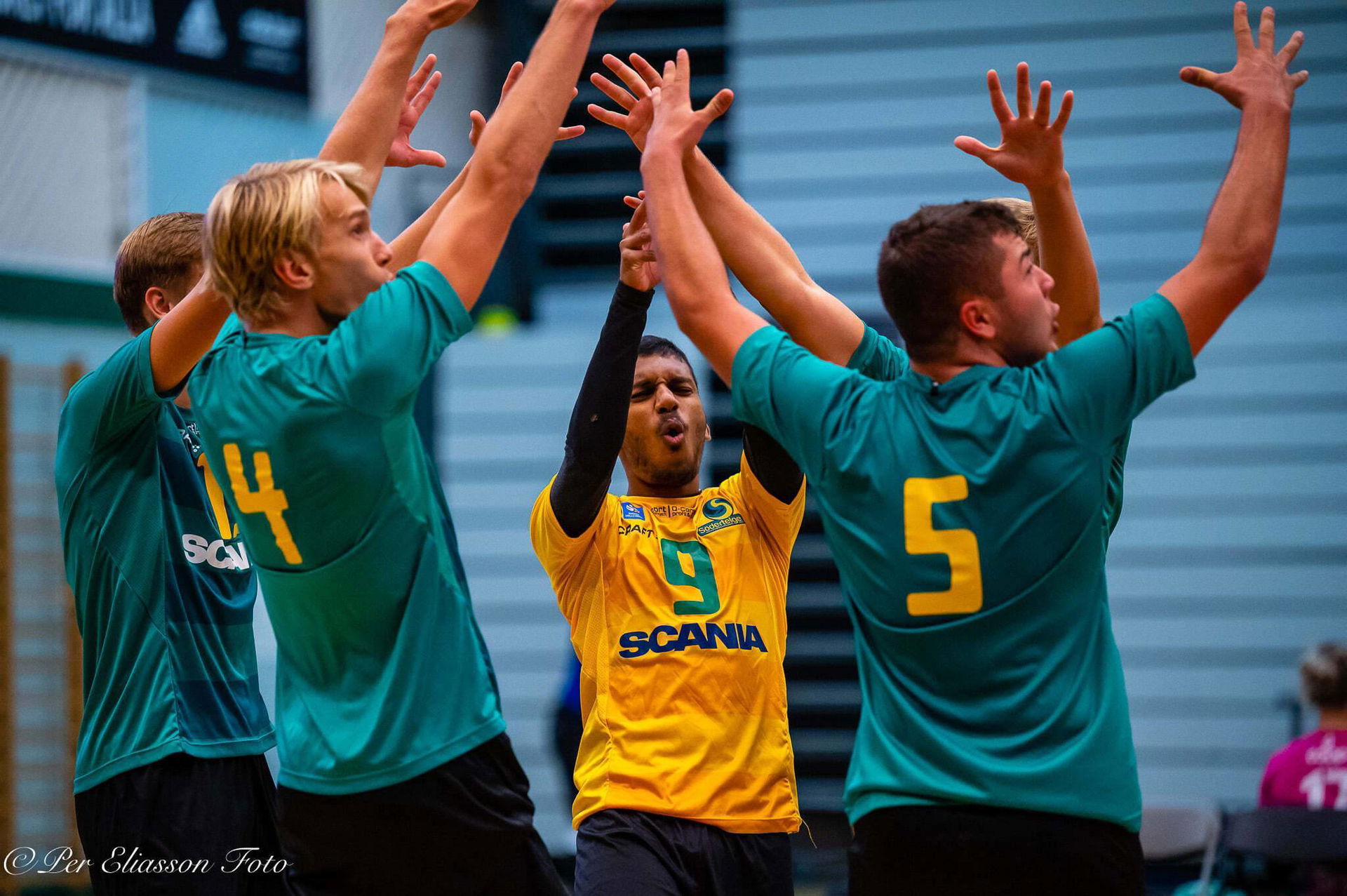 JSM Öppna Dam: Segrare 10137 - Segrare 10138