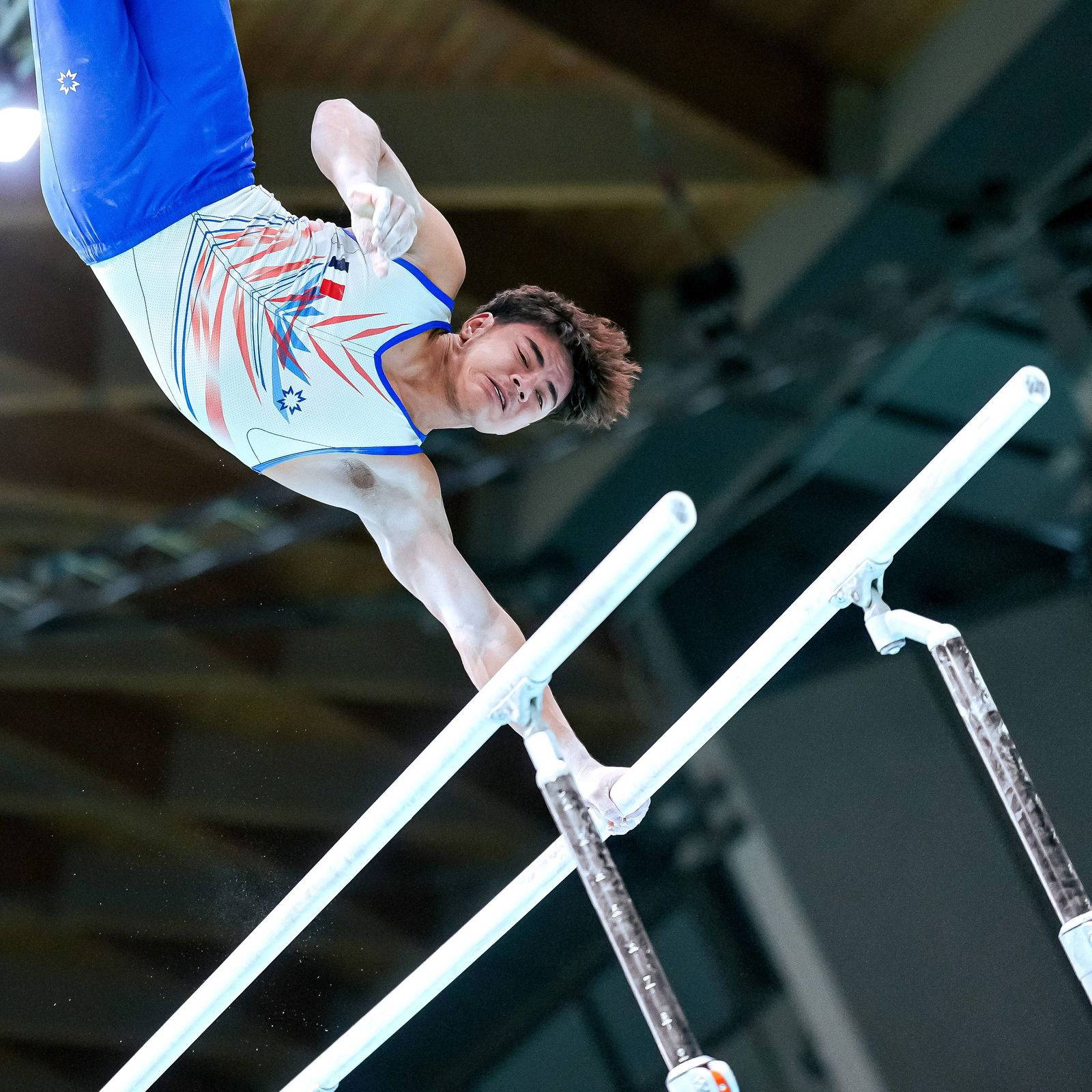 MAG Qualifications - Parallel bars