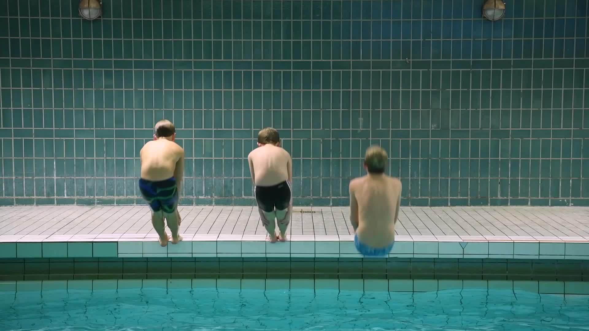 Simhopp Pikfall bakåt